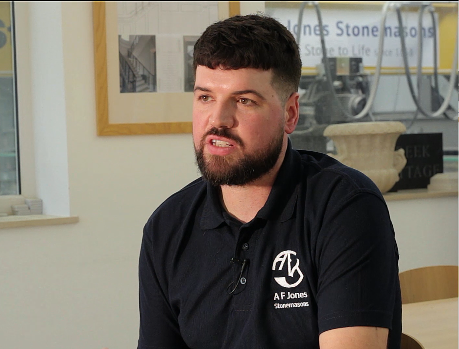 How to template a hearth and the best time to appoint a stonemason - A ...